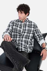 Snitch Men's Shirts upto 82% off starting From Rs.359 | Desidime